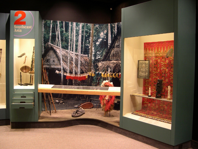 Around the World - Stauth Memorial Museum